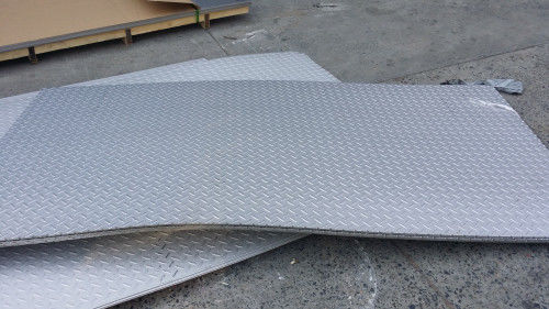 Antislip Cold Rolled Chequered Plate SS 304 Polished Stainless Steel ...