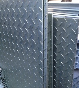 Antislip Cold Rolled Chequered Plate SS 304 Polished Stainless Steel ...