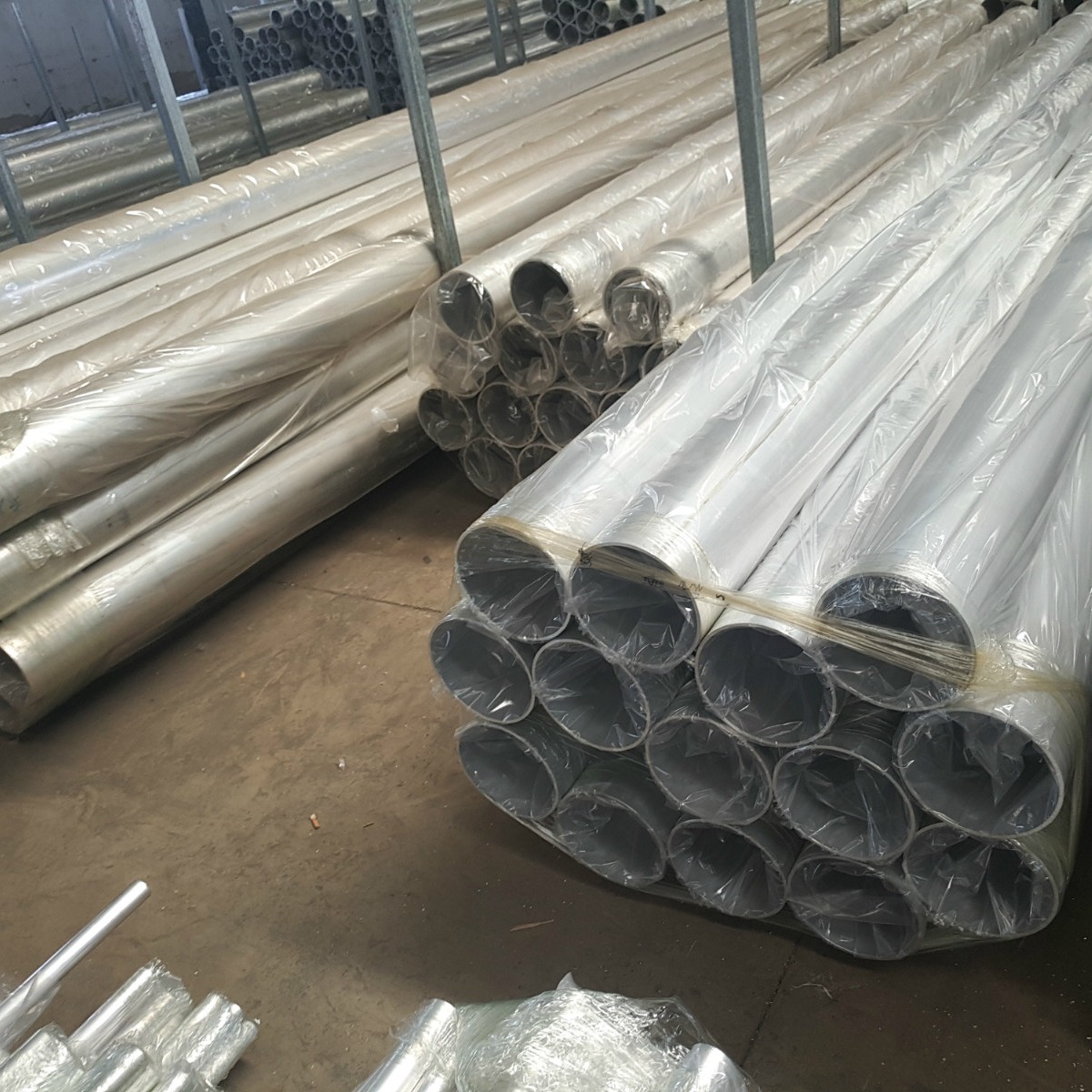 Large Diameter 6 18 Inch Aluminum Alloy Pipe AL 6061 6063
